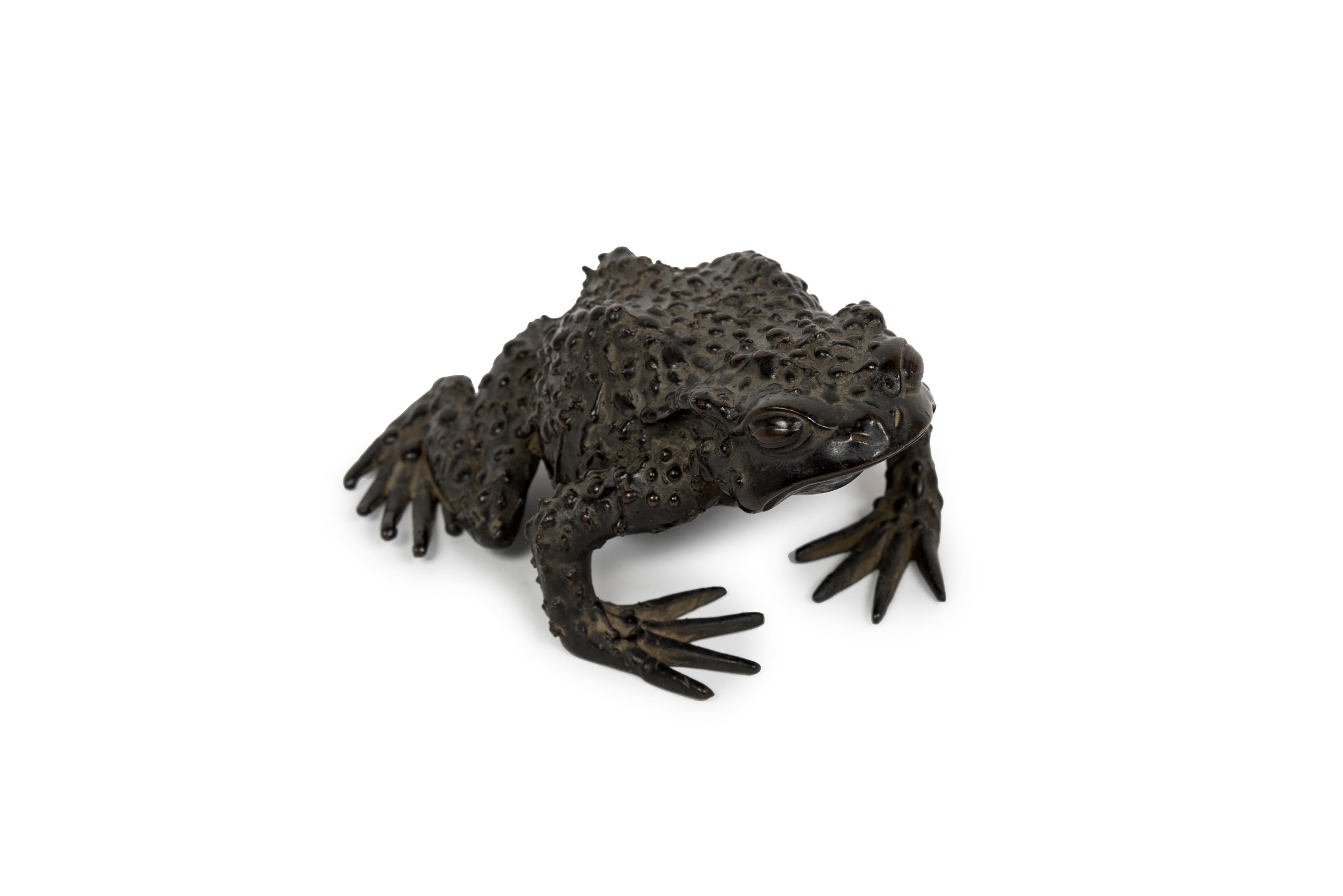 Japanese bronze okimono or sculpture of a textured toad For Sale at 1stDibs
