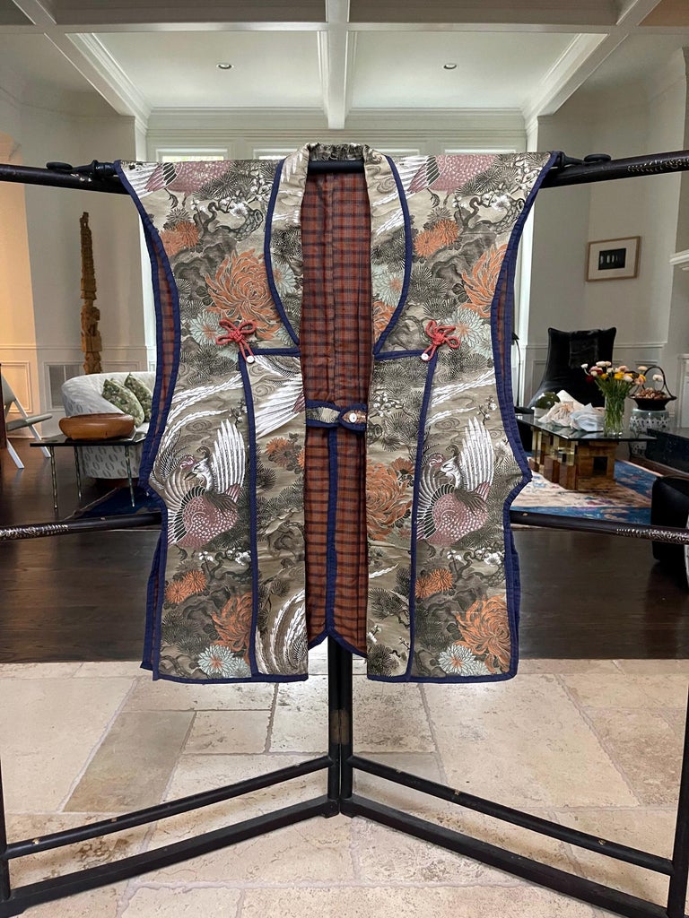 Japanese Ceremonial Brocade Jinbaori Vest Jacket For Sale at 1stDibs