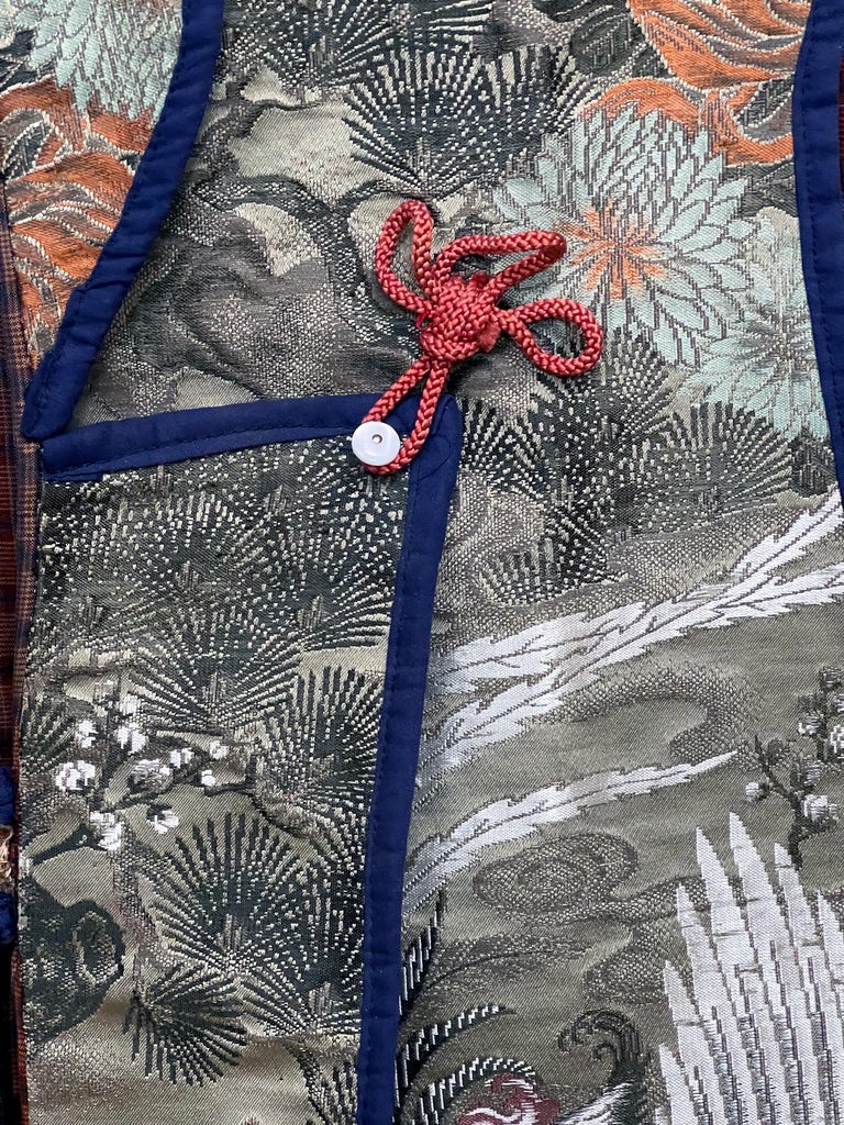 Japanese Ceremonial Brocade Jinbaori Vest Jacket For Sale at 1stDibs