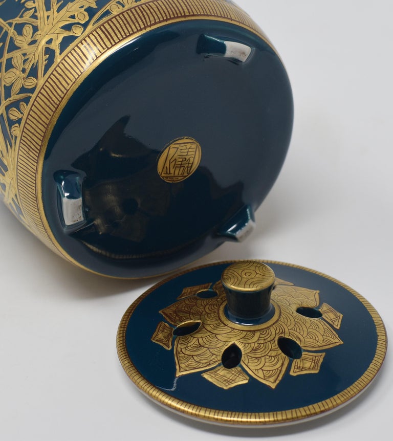 Japanese Contemporary Blue Pure Gold Porcelain Lidded Jar by Master ...