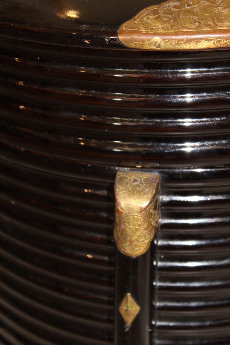 Japanese Edo Period Black Lacquer 'Hokai' Box And Cover For Sale at 1stDibs