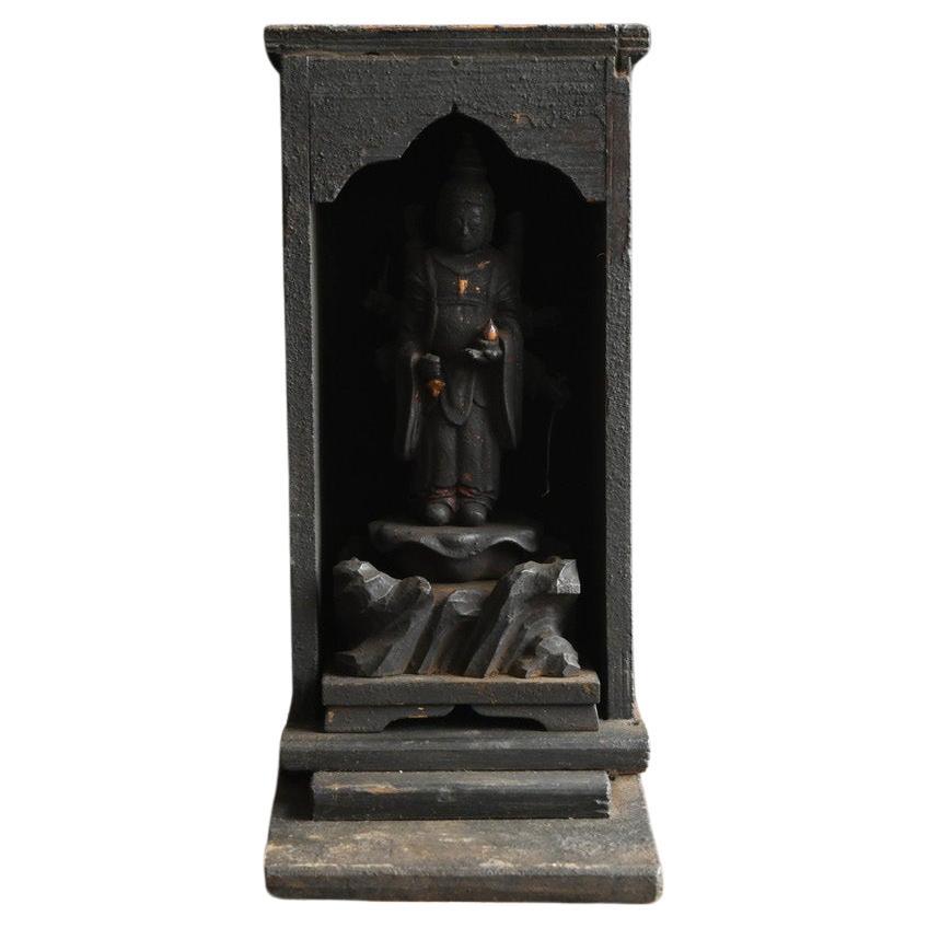 Wooden Buddha statues from the Edo period in Japan/1800-1868/Late Edo ...