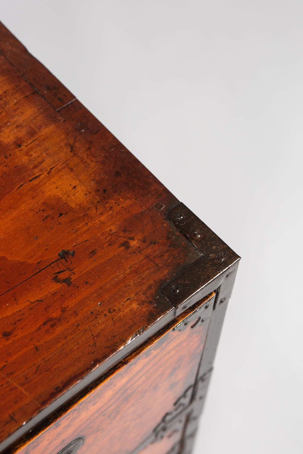 Japanese Elm Tansu Small Chest at 1stDibs | small tansu chest, small tansu