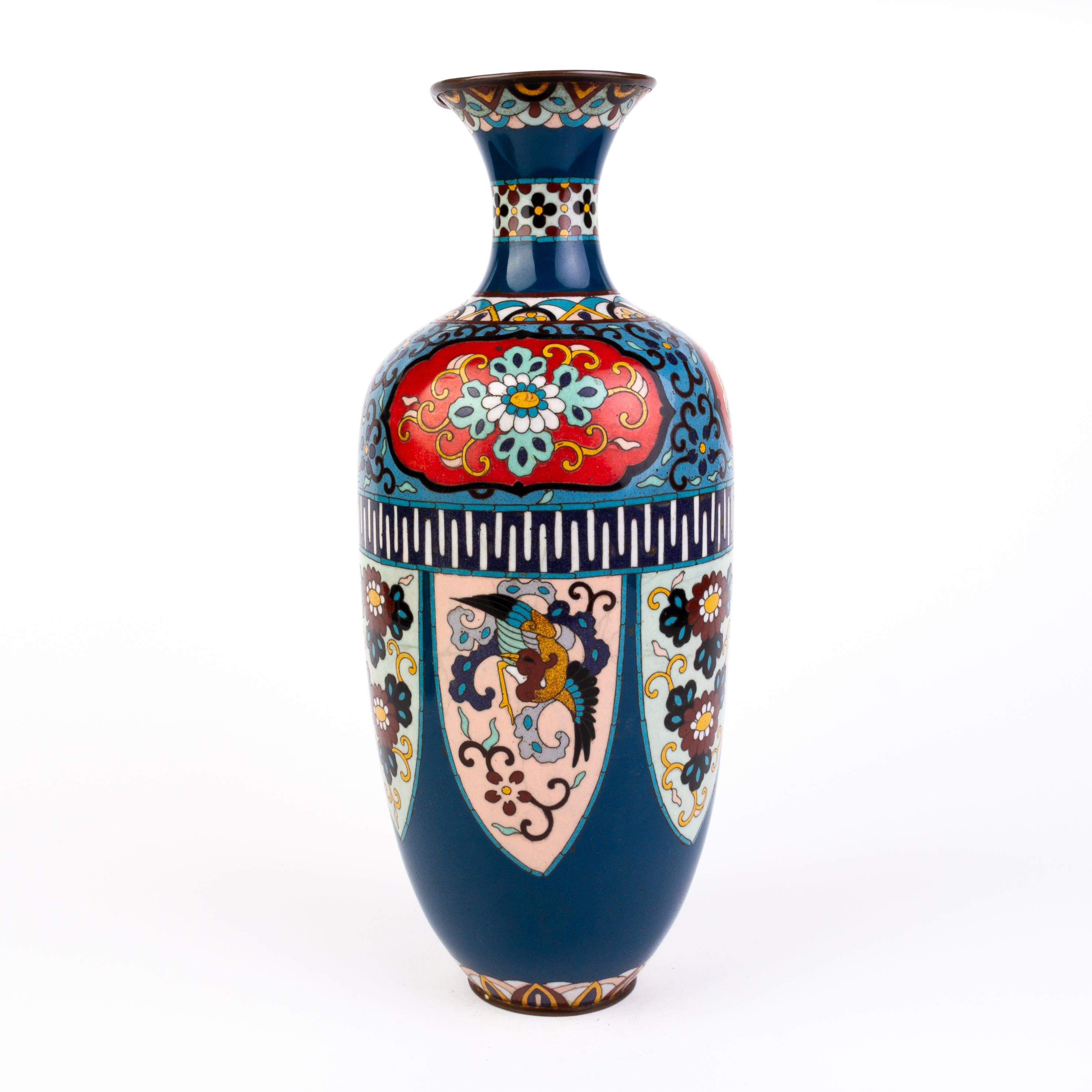 Japanese Enamel Cloisonne Vase Meiji 19th Century For Sale at 1stDibs