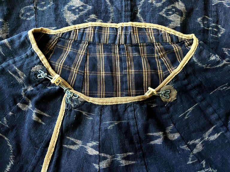 Japanese Indigo Ikat Traveling Cape For Sale at 1stDibs