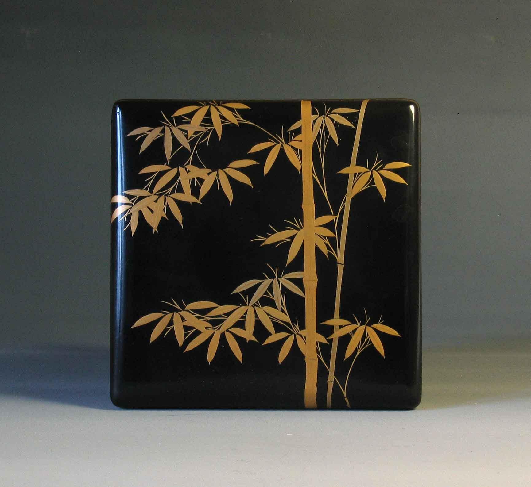 Japanese Lacquer Box by Zohiko 'Nishimura Hikobei', 20th Century at ...