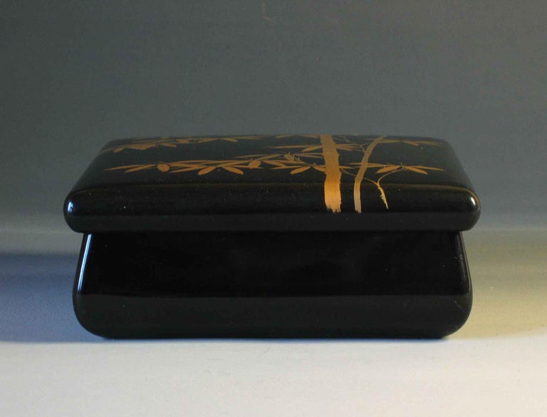 Japanese Lacquer Box by Zohiko 'Nishimura Hikobei', 20th Century at ...