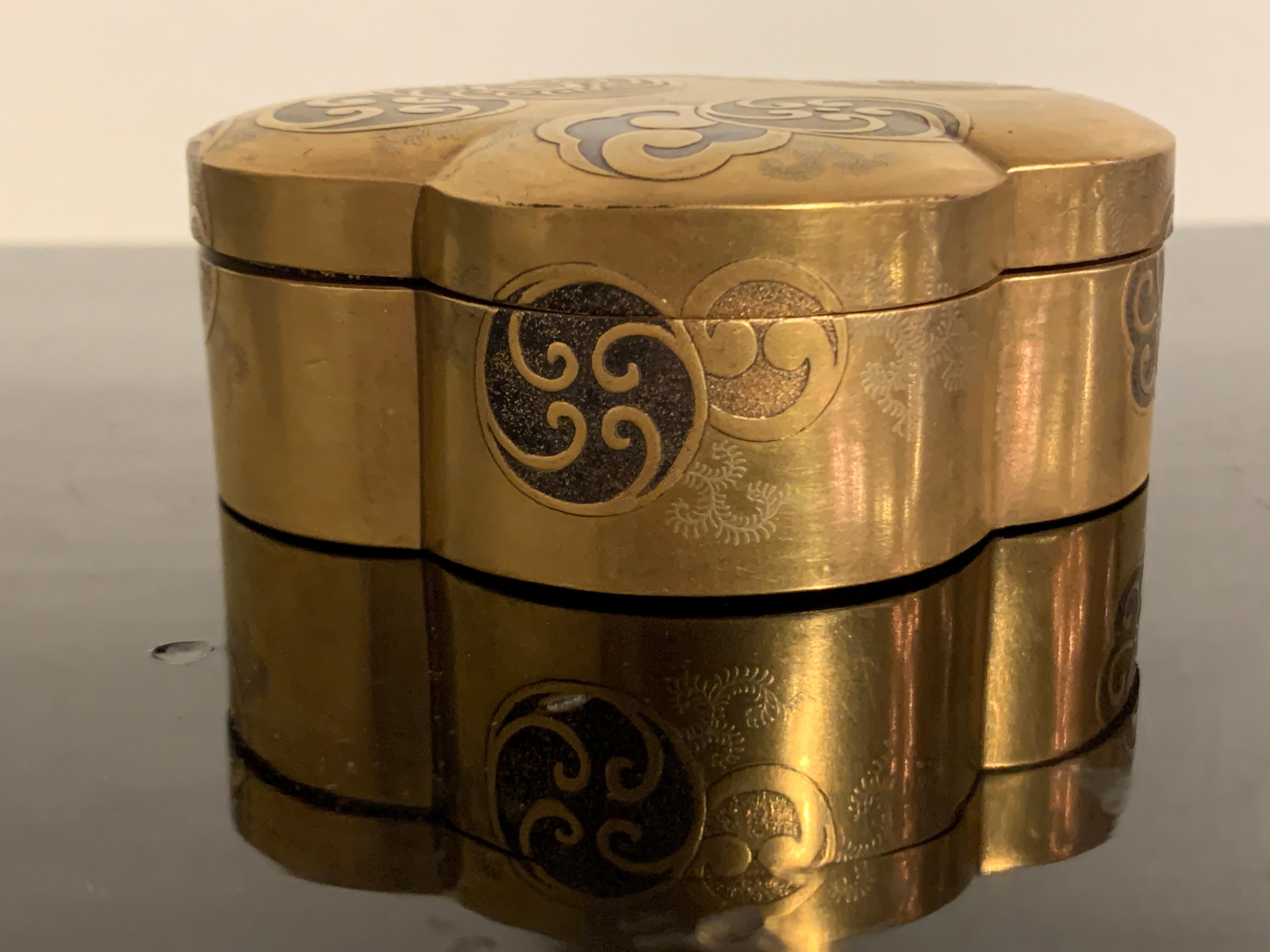 Japanese Lacquer Incense Box, Kogo, Taisho Period, Early 20th Century ...