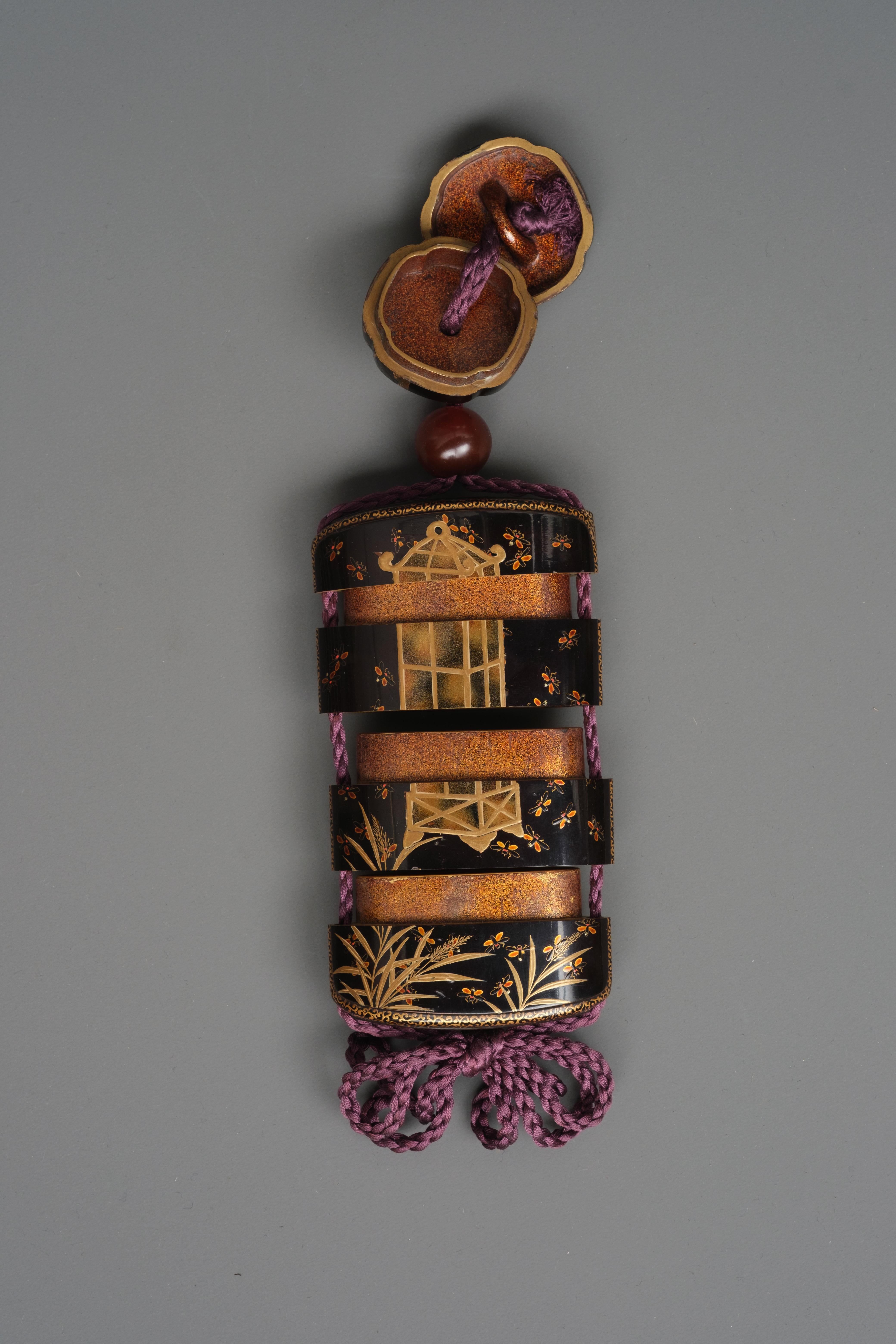 Japanese lacquer inrô 印籠 with golden maki-e firefly design with ...