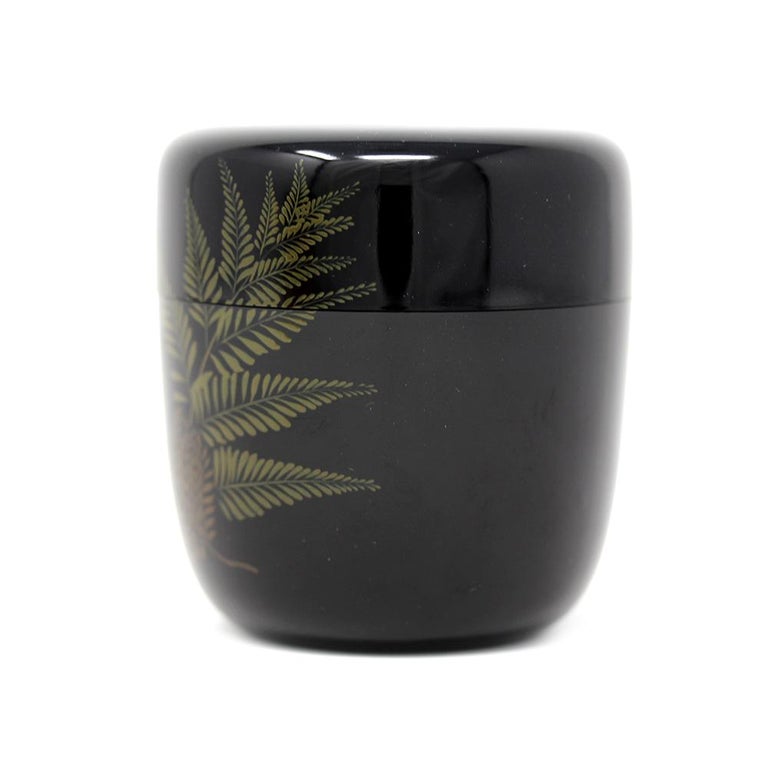 Japanese Lacquer Insect Natsume Saratani Tomizo For Sale at 1stDibs