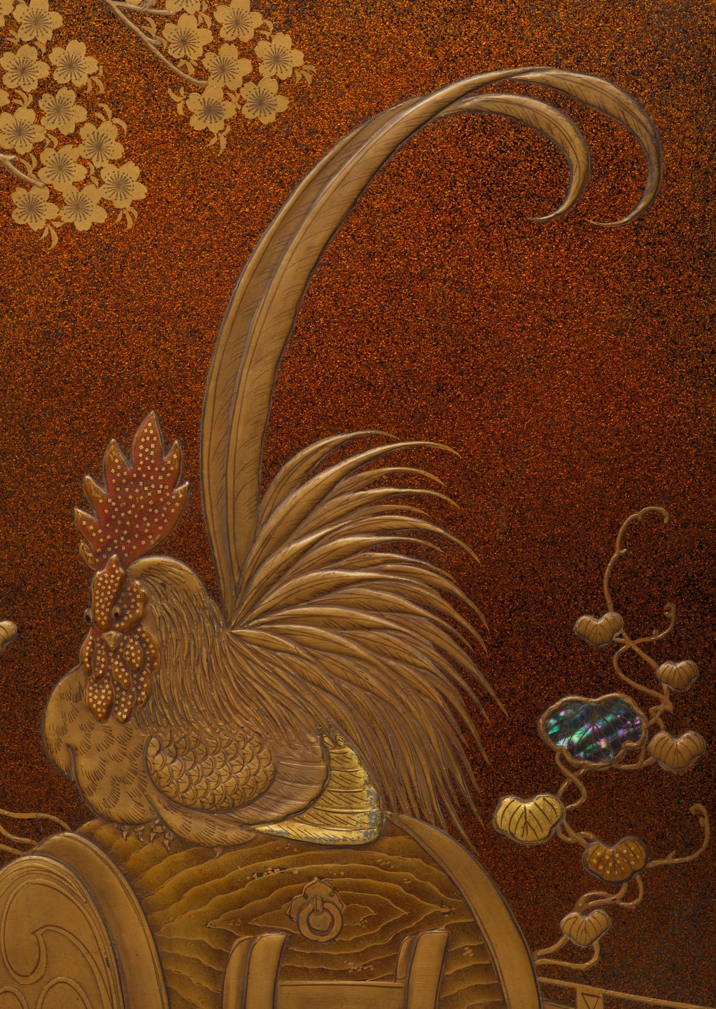 Japanese lacquer raised display stand 花台 (ka'dai) with rooster and ...