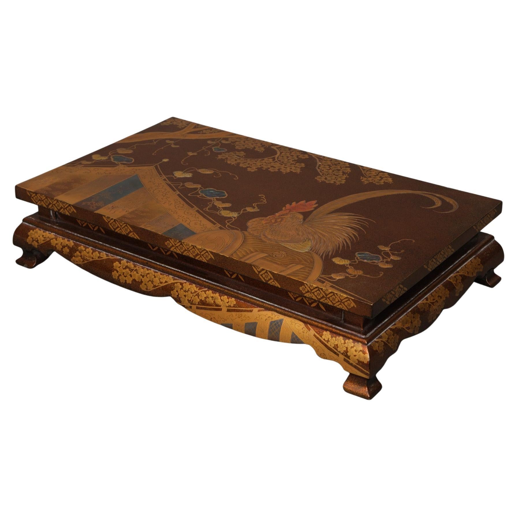 Japanese lacquer raised display stand 花台 (ka'dai) with rooster and ...