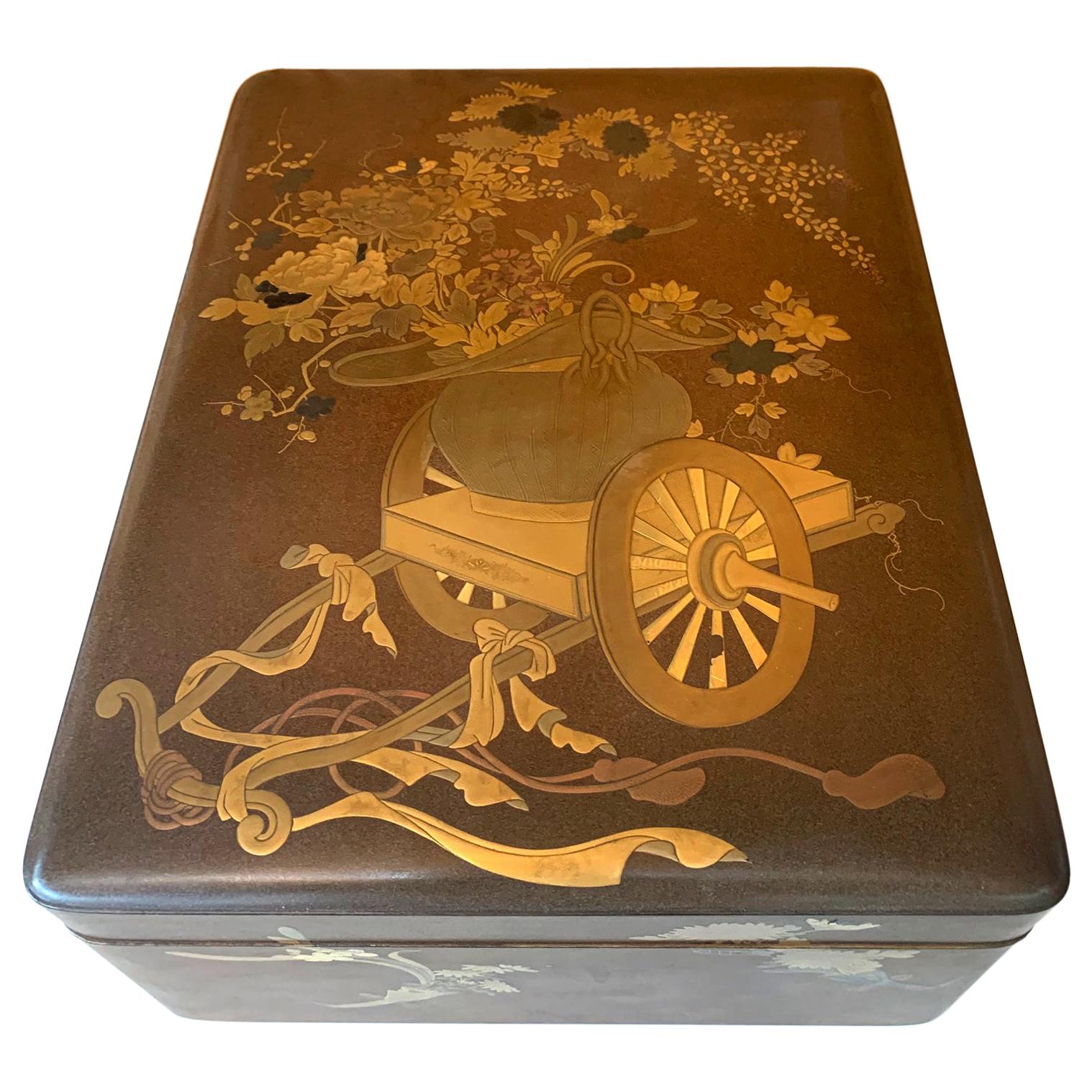 Large Japanese Meiji Period Gilt Lacquer Box at 1stDibs