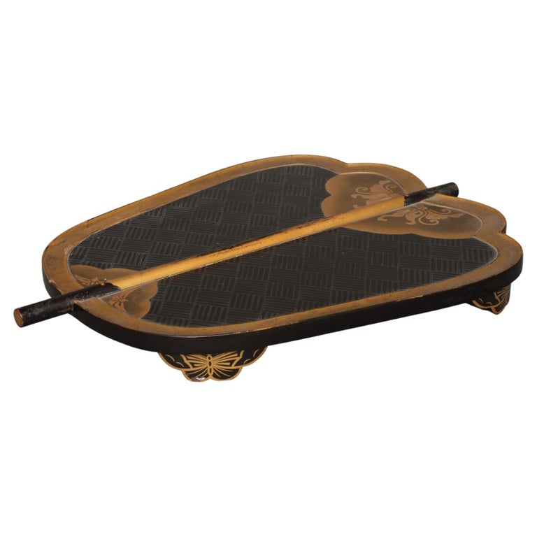 Japanese Lacquer Tray Shaped like a War Fan 軍配 'Gunbai' with a ...