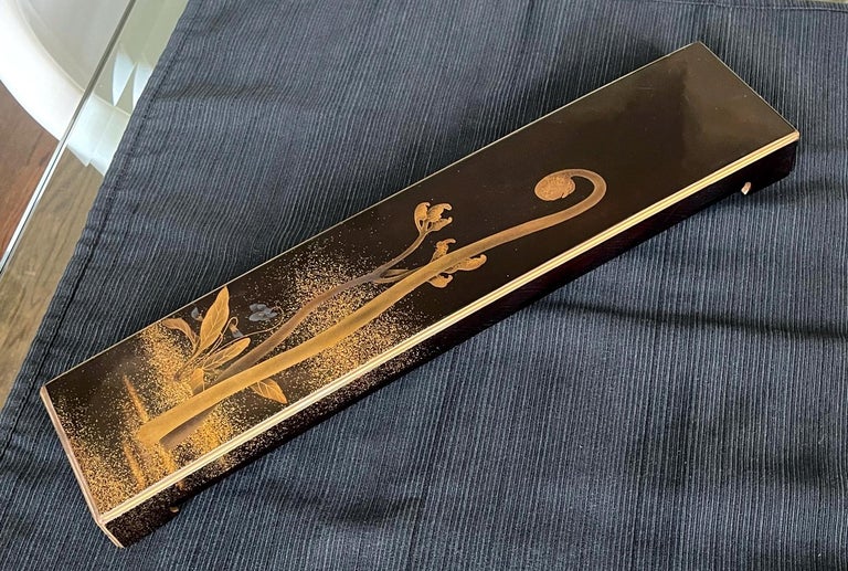 Japanese Lacquered Maki-e Poem Box Meiji Period For Sale at 1stDibs