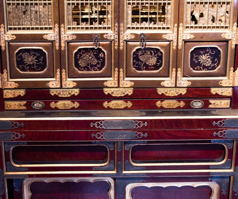 Japanese Large Finely Gilt Shrine with Temple For Sale at 1stDibs