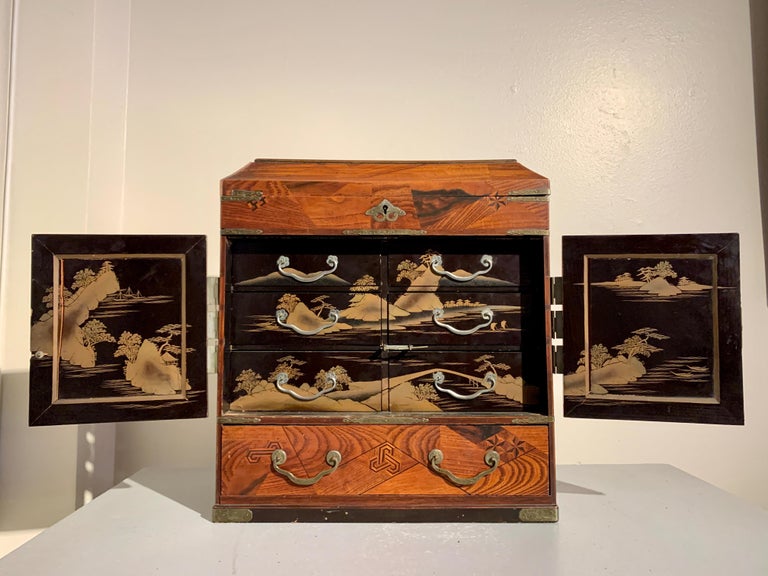 Japanese Marquetry and Lacquer Jewelry Chest, Meiji Period, circa 1900 ...