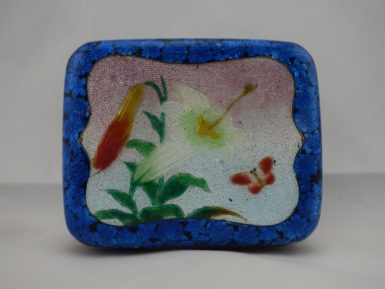 Japanese Meiji Ginbari Cloisonne Finely Decorated Floral Box at 1stDibs
