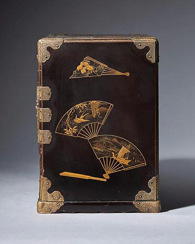 Japanese Meiji Lacquer Casket in the Manner of Akatsuka Jitoku For Sale ...