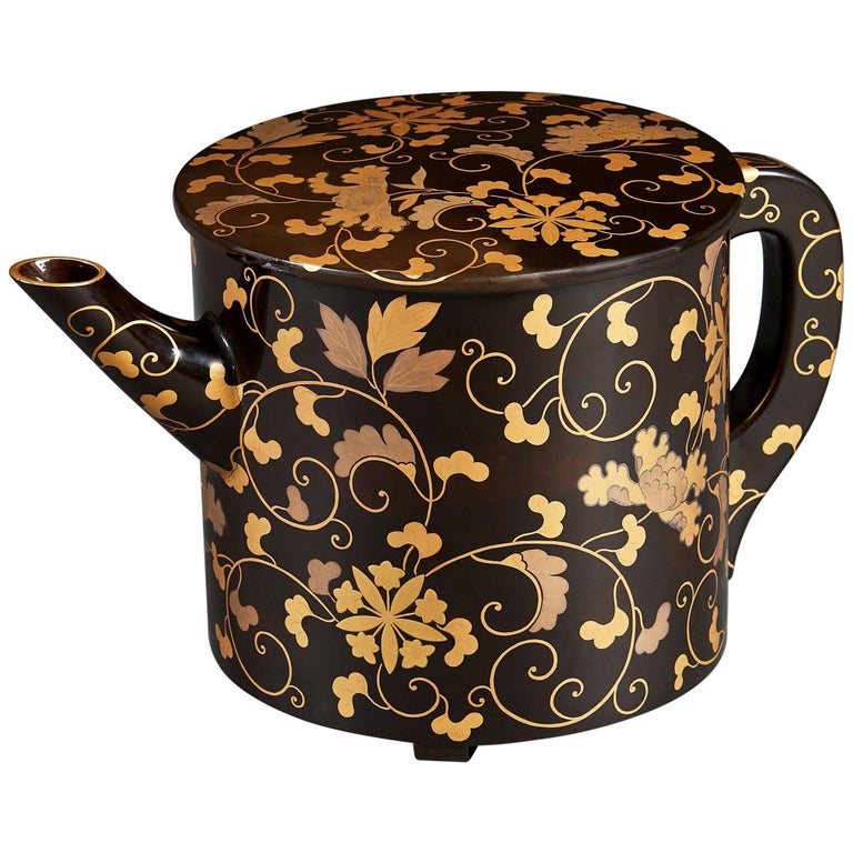 Japanese Meiji Period Black Lacquer and Gilt Sake Tea Pot at 1stDibs