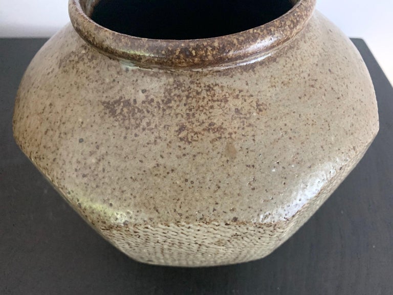 Japanese Mingei Ceramic Jar Tatsuzo Shimaoka For Sale at 1stDibs
