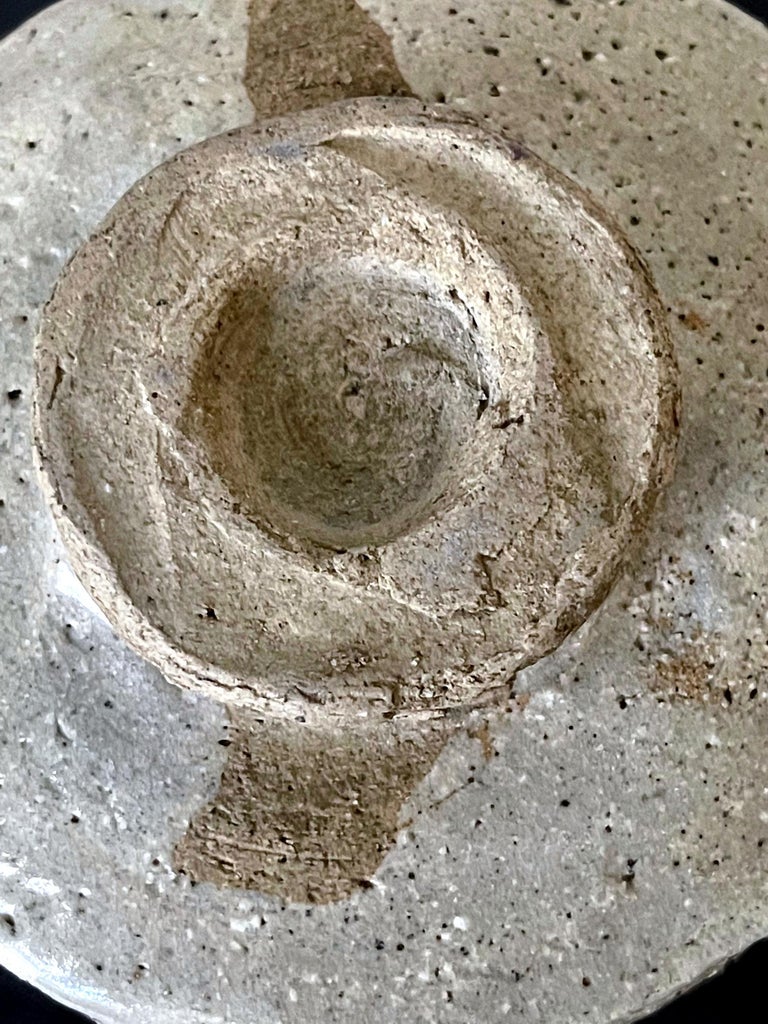 Japanese Mino Ware Oribe Type Chawan Tea Bowl For Sale at 1stDibs