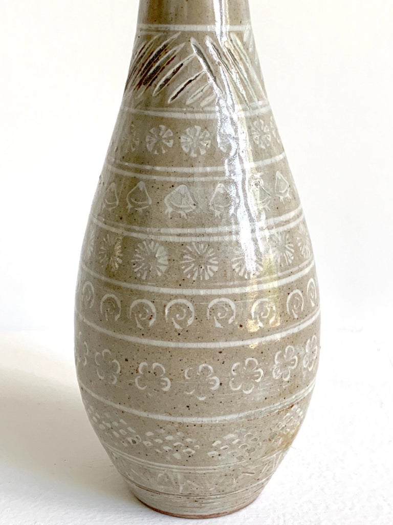 Japanese Mishima Ceramic Vase Meiji Period For Sale at 1stDibs