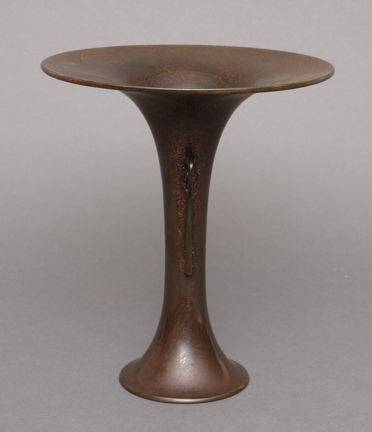 Japanese Patinated Bronze Trumpet Vase by Kanaya Gorôsaburô xi 金谷五良三郎 ...
