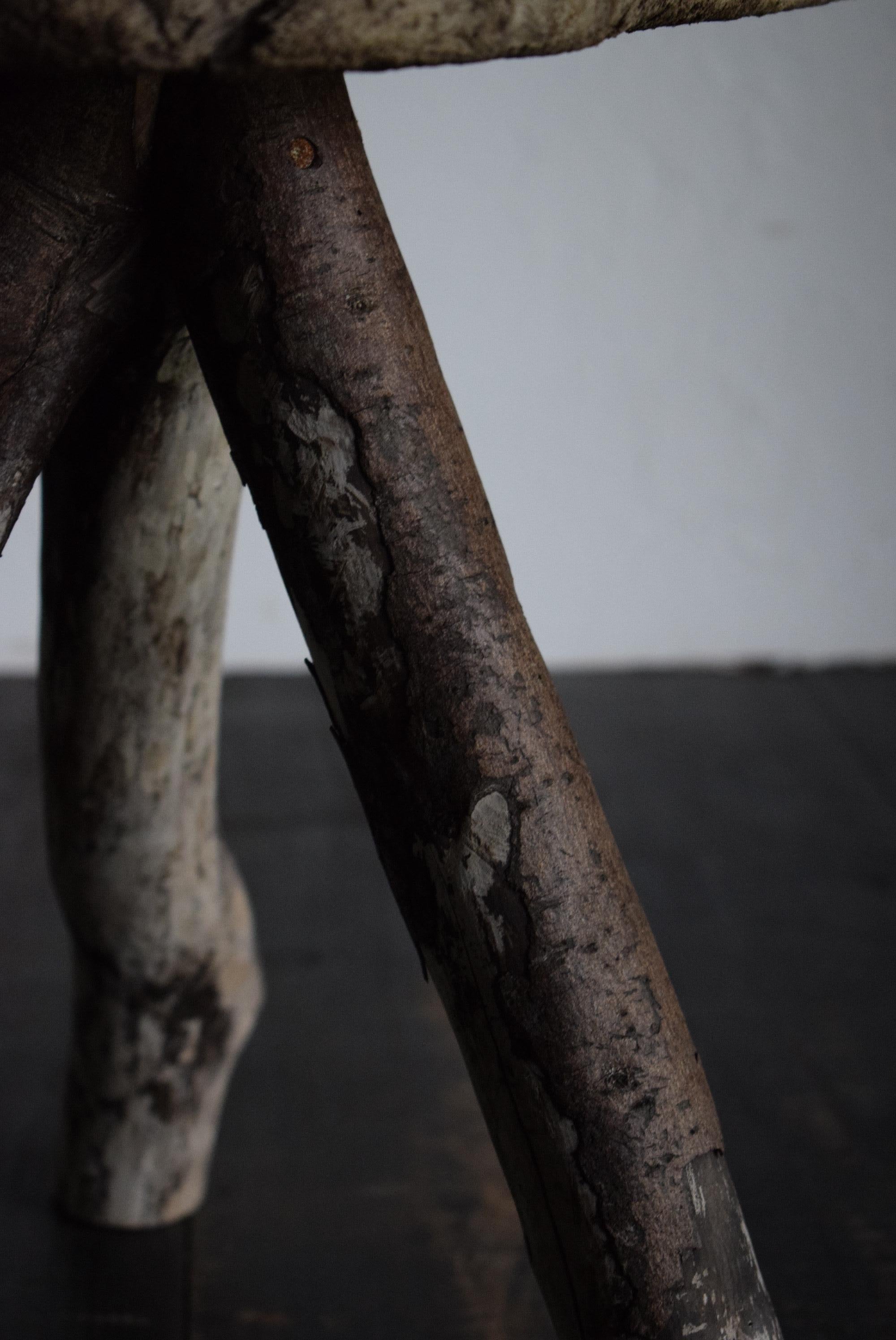 Japanese primitive stool / wabi-sabi stool / Flower stand For Sale at 1stDibs