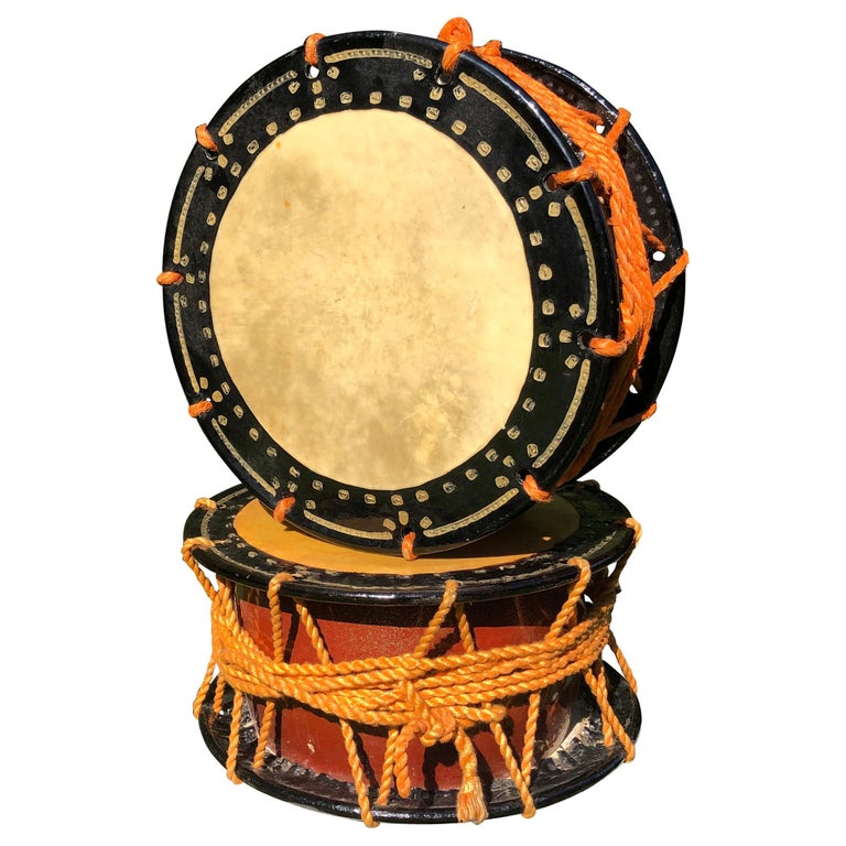 Japanese Rare Pair of Gong Drums, Rich Red and Black Lacquer ...