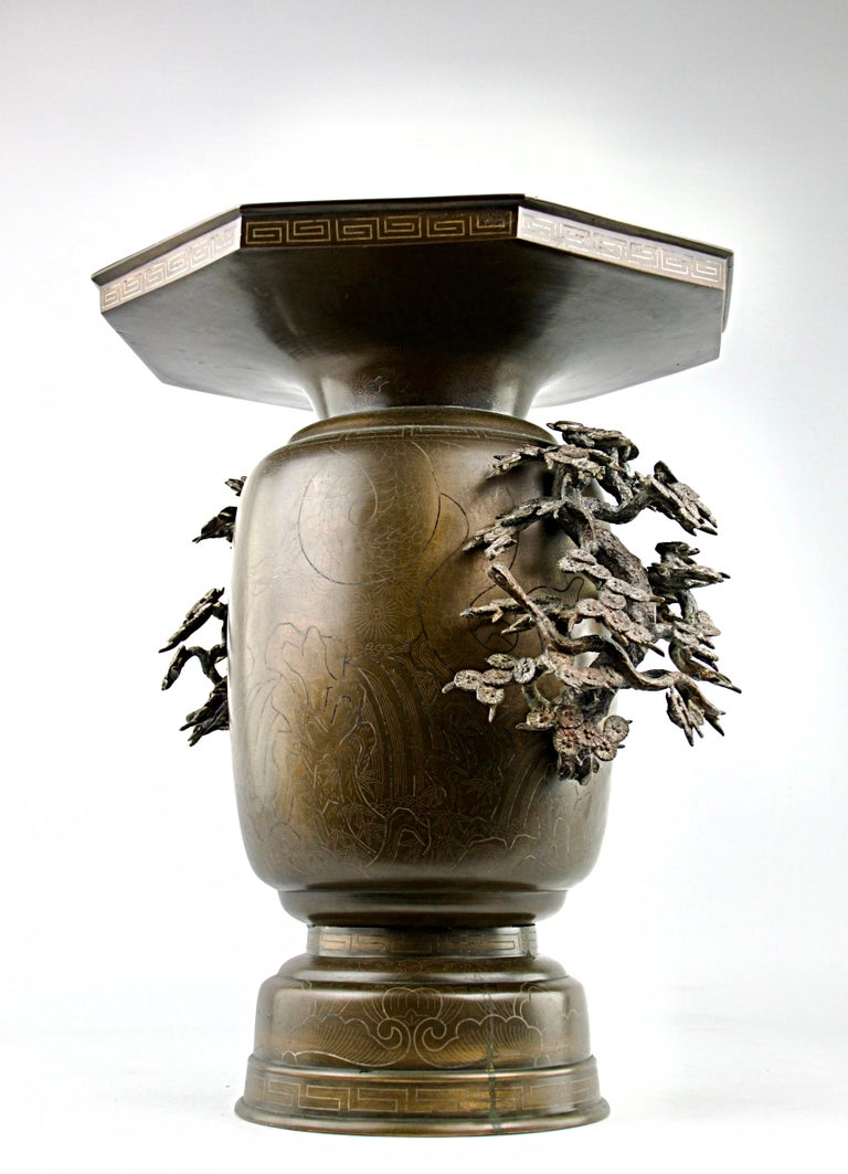 Japanese Silver Inlay Samuraï and Dragon Vase, Japan, 18th-19th Century ...