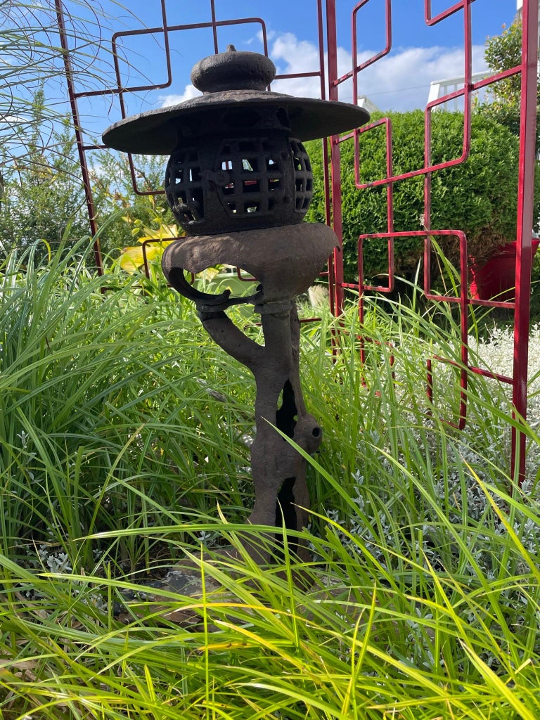 Japanese Small Antique Natural Tree Trunk Garden Lantern For Sale at ...
