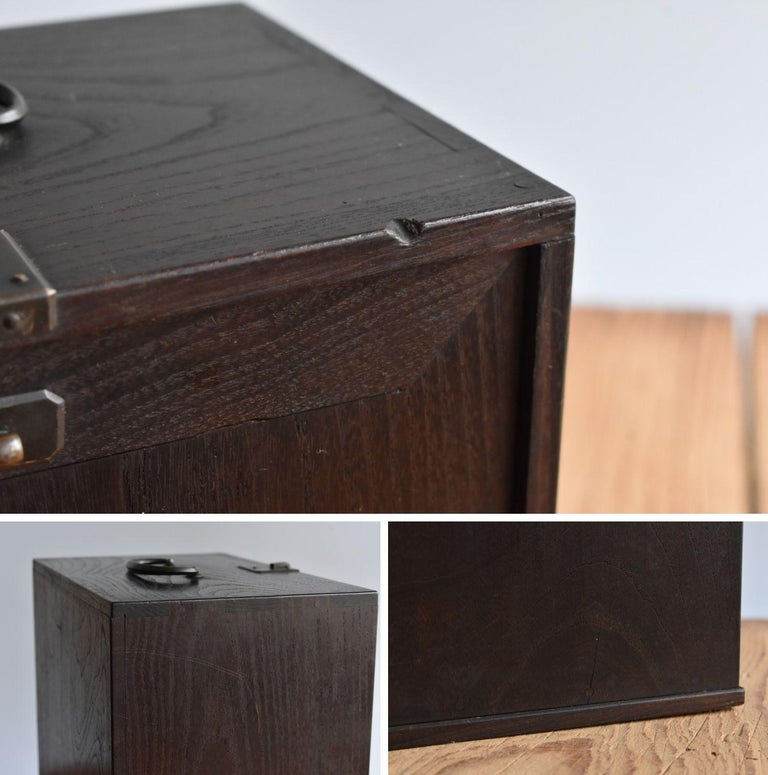 Japanese Small Wooden Box with Beautiful Wood Grain Made of Mulberry ...
