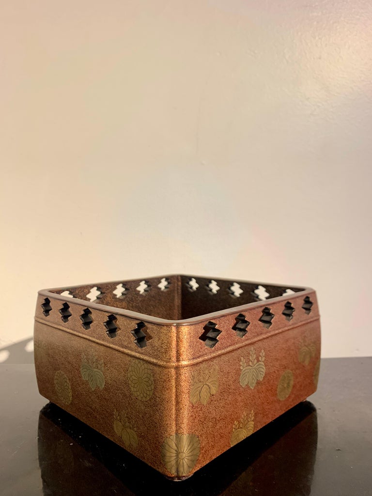 Japanese Tabako-Bon High Sided Tray with Imperial Mon, Meiji Period ...