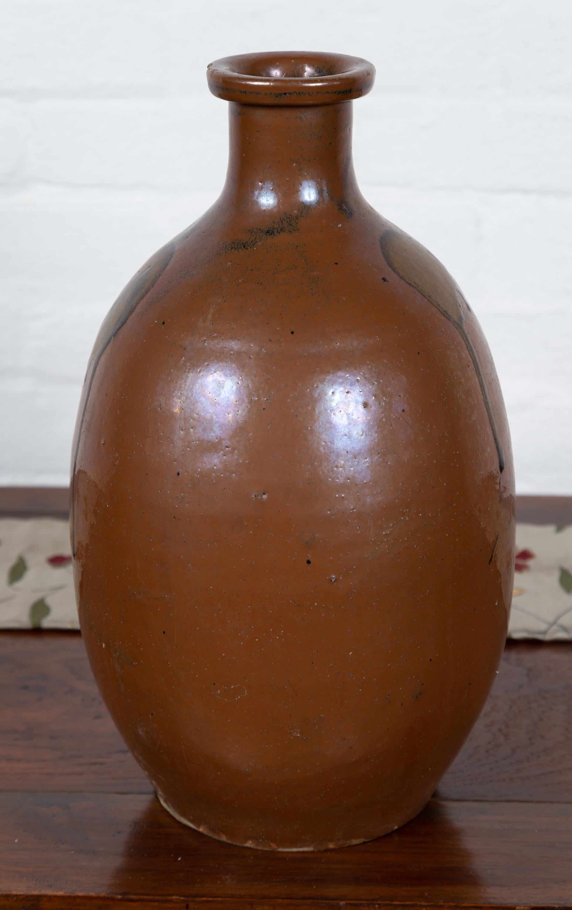 Japanese Taishō Period 1900s Tamba Tachikui Ware Brown Sake Jar with ...
