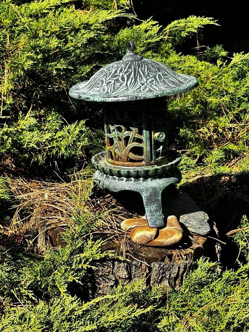 Japanese Tall Orchid Flower Garden Lantern Beautiful Original Blue ...