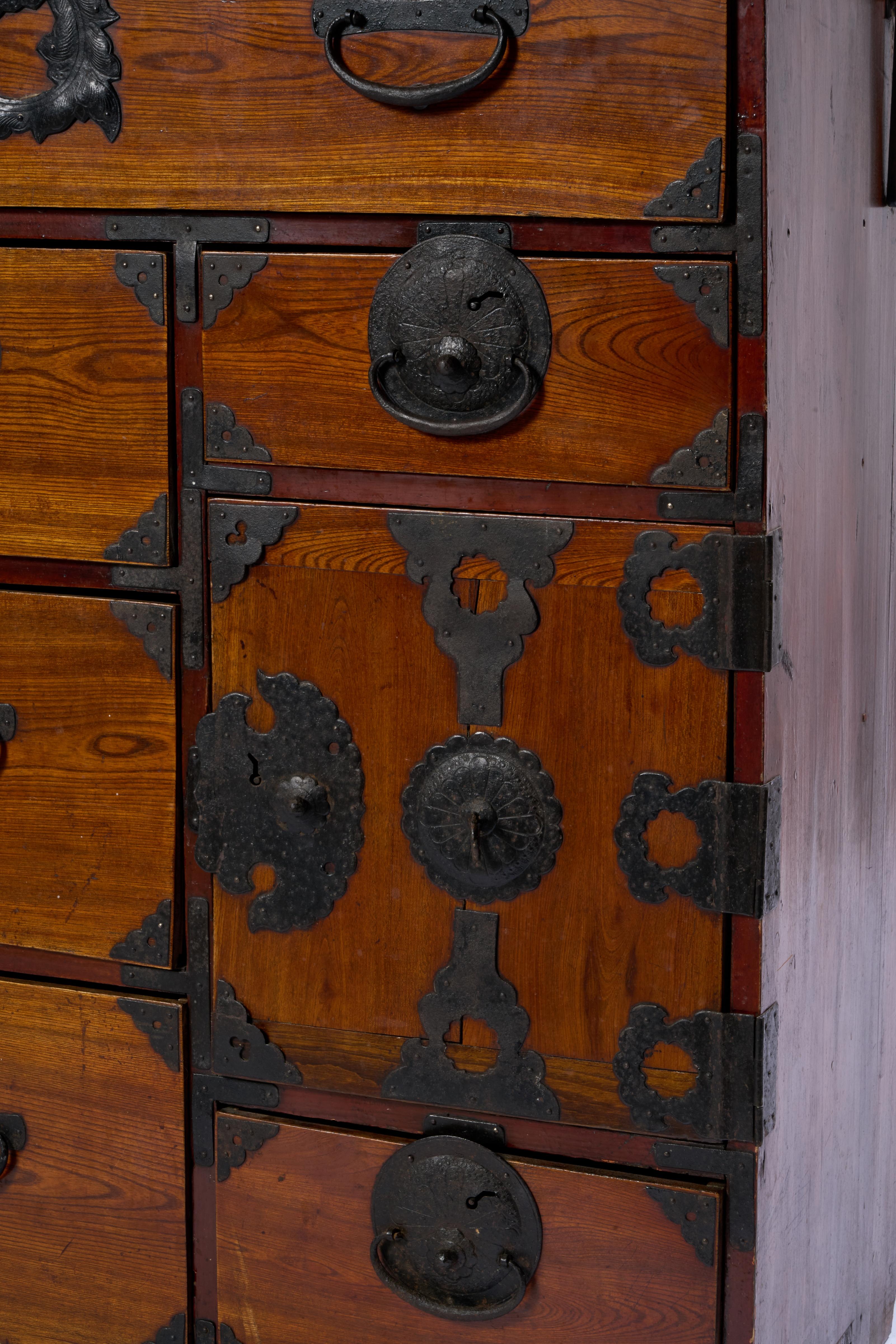 Japanese Tansu Chest For Sale at 1stDibs