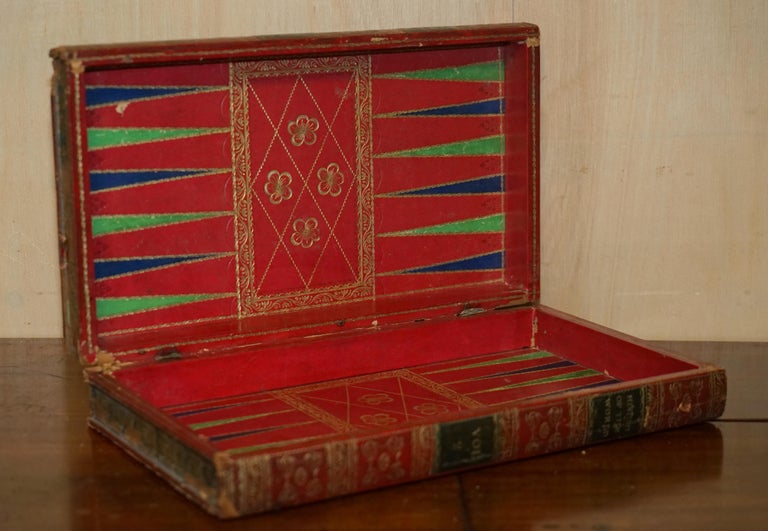 Jaques London Victorian Faux Book Chessboard Staunton Pieces and ...