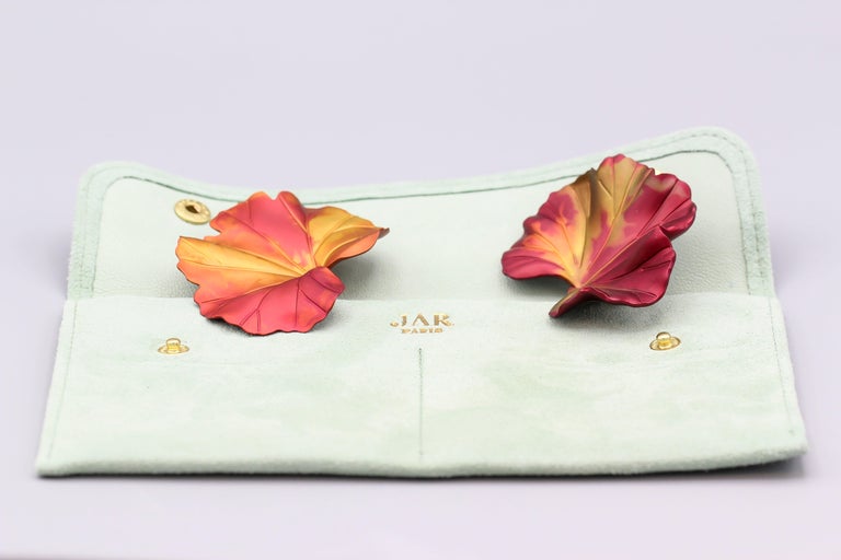 JAR Large Geranium Earrings at 1stDibs