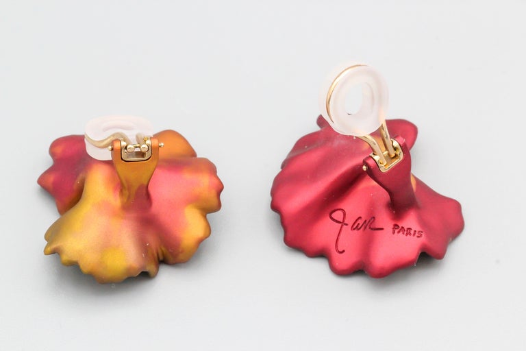 JAR Small Geranium Earrings at 1stDibs | joel arthur rosenthal