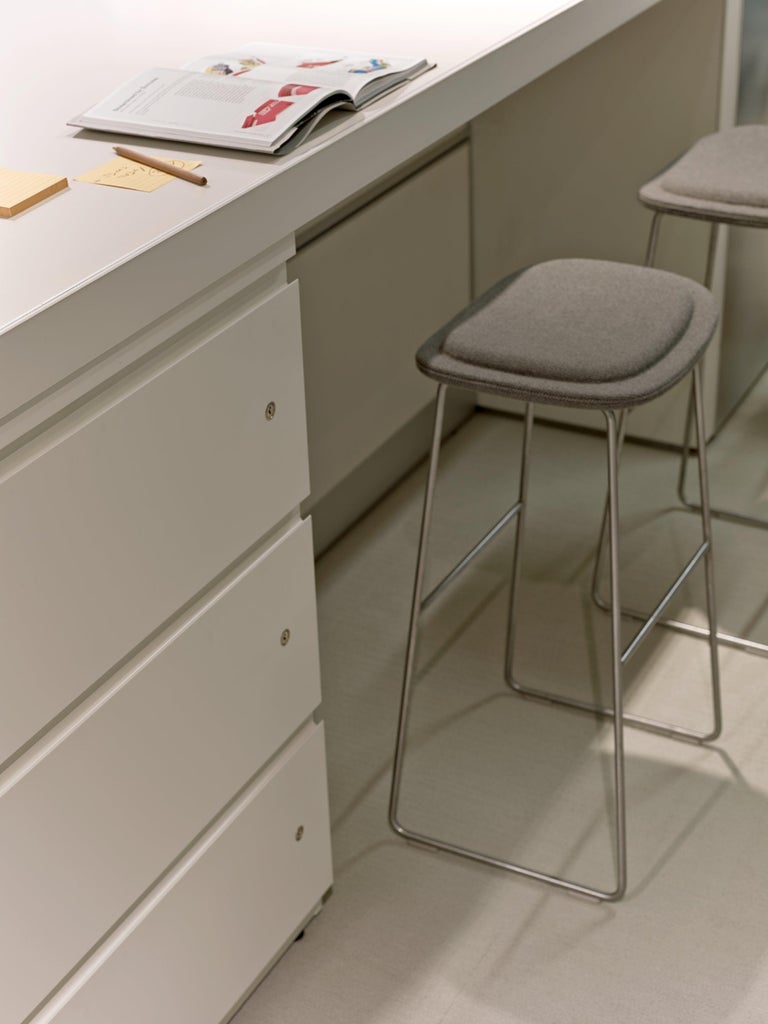 Jasper Morrison Small Hi Pad Stool in White Leather by Cappellini For ...