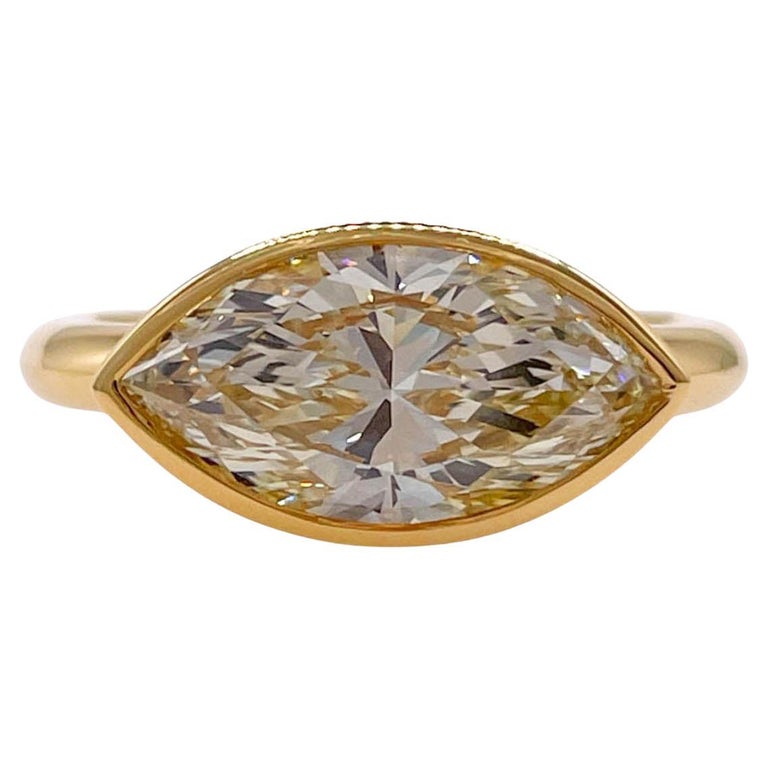 Jay Feder 18k Yellow Gold Marquise Diamond Engagement Right Hand ...