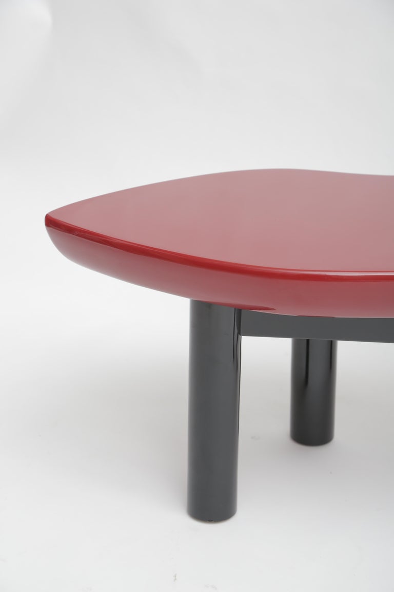 Jay Spectre "Joan Crawford Lips" Table For Sale at 1stDibs