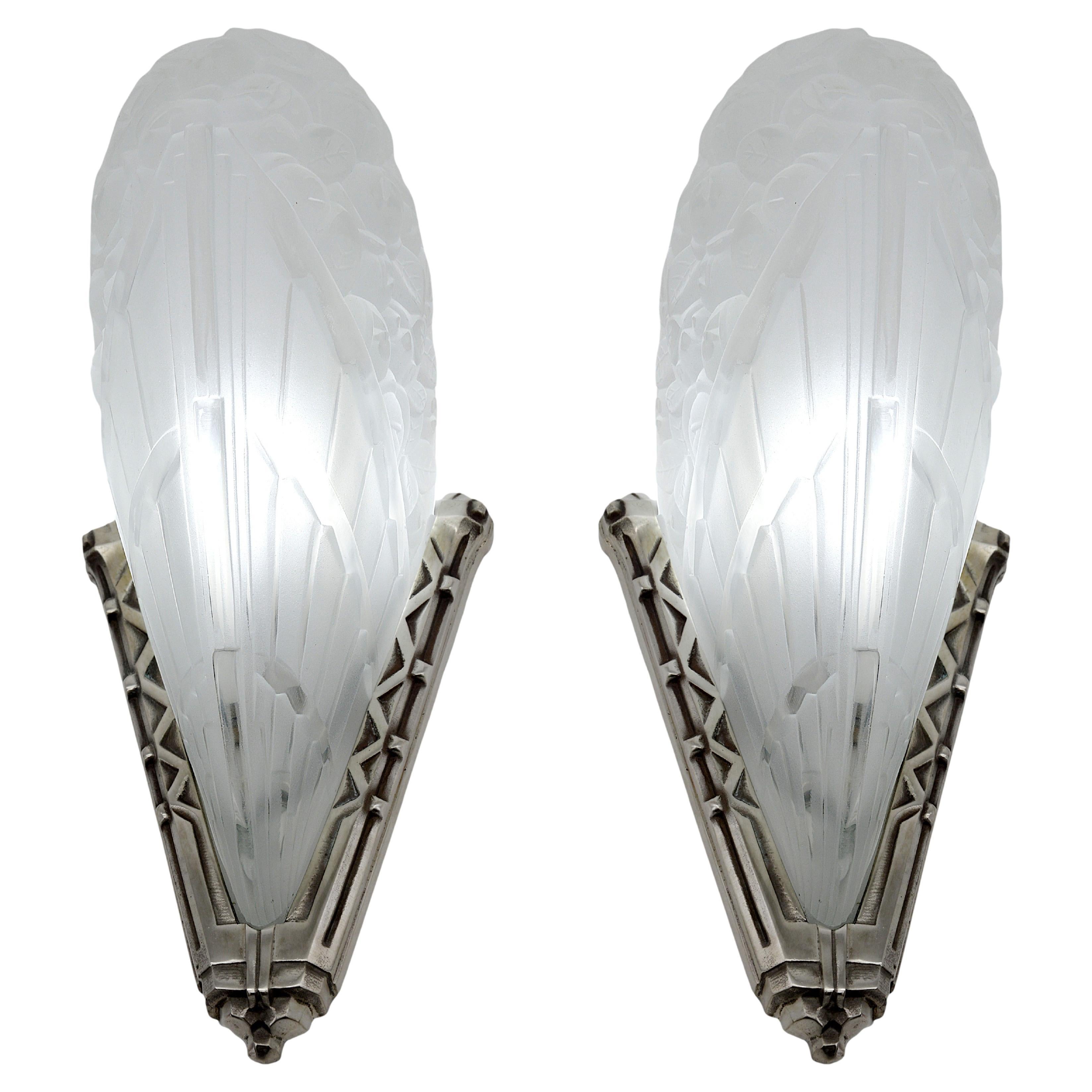 1920s 1 Of 3 Deco Slip Shade Sconce at 1stDibs