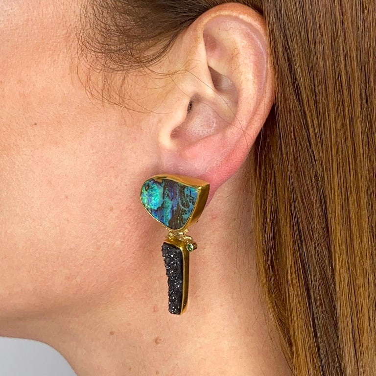 Modernist Clip Earrings 18Kt Gold with Opals and Tsavorite For Sale at 1stDibs