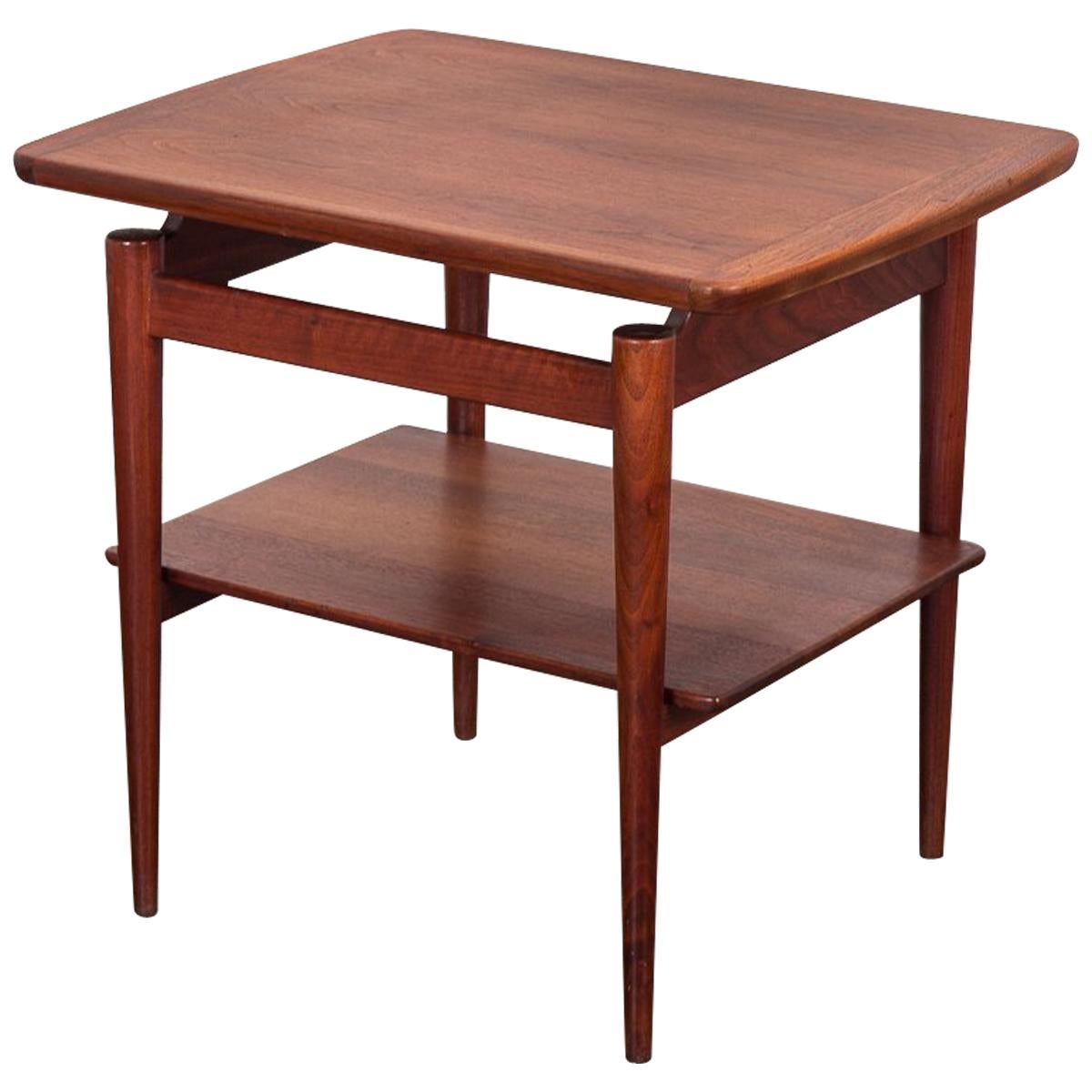 Jens Risom 1950s T-490 End Table with Shelf at 1stDibs