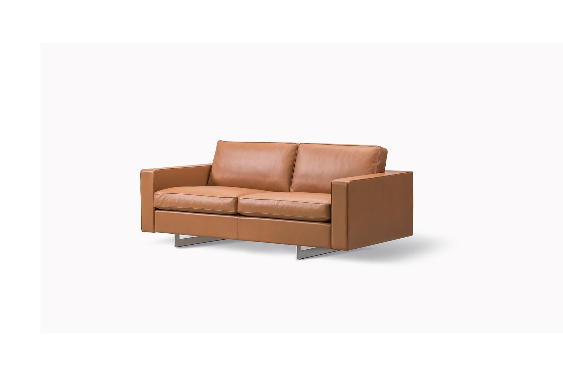 Jens Risom 65 Sofa – 2 Seater – Metal Base For Sale at 1stDibs