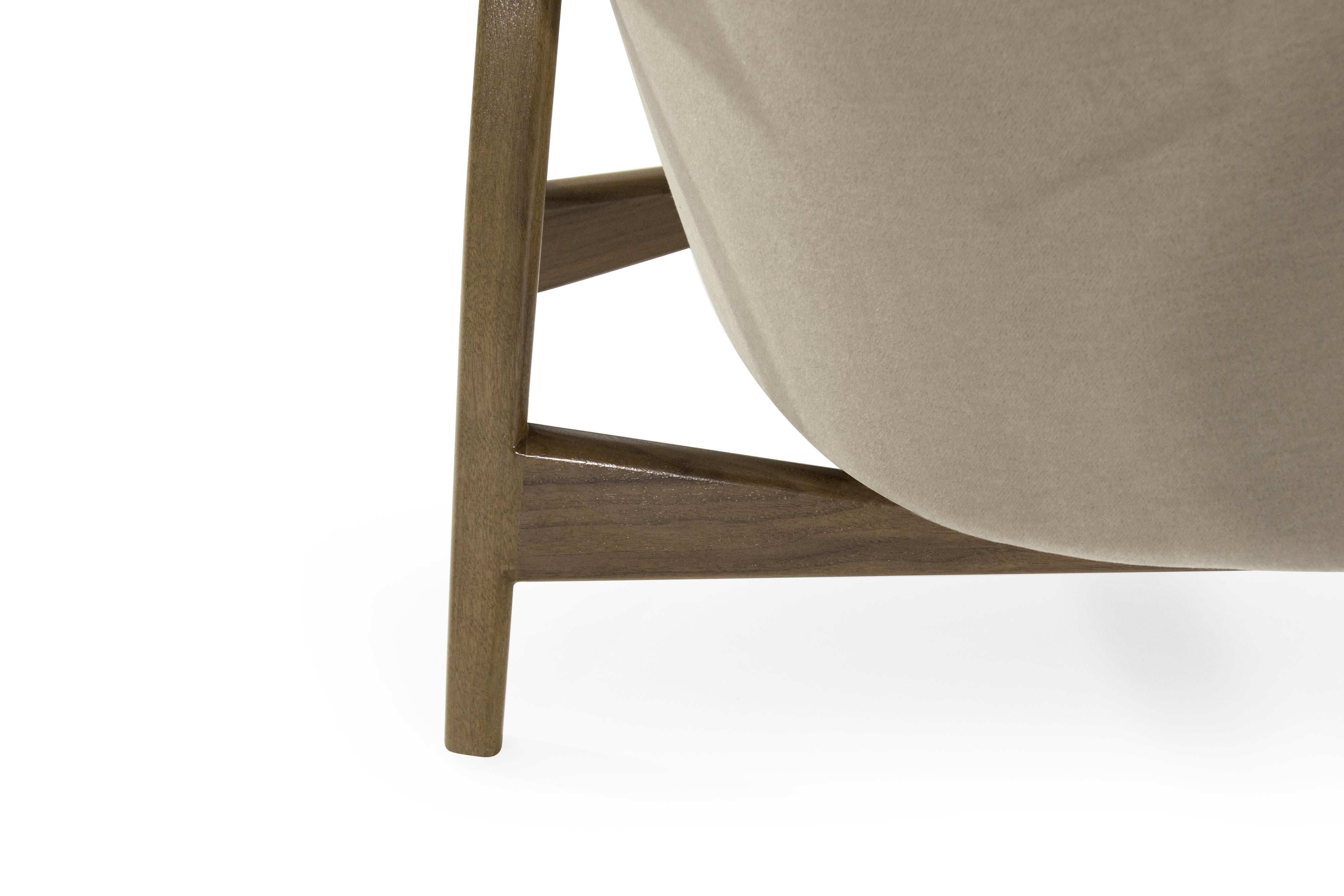 Jens Risom A-Line Lounge Chair, Model #2136 For Sale at 1stDibs