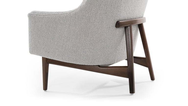 Jens Risom A-Line Lounge Chairs, Model #2136 For Sale at 1stDibs