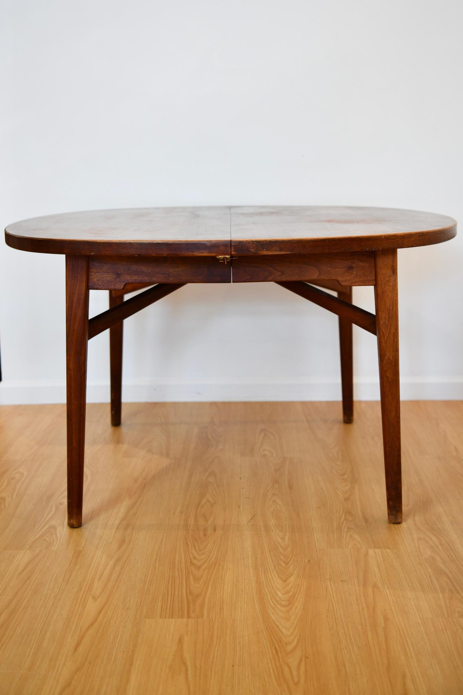 Jens Risom Dining Set For Sale at 1stDibs